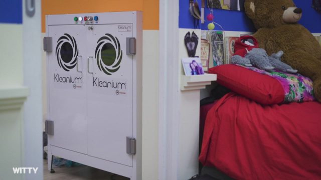 I sanificatori Kleanium nella scuola di #Amici20 - Amici Clip | Witty TV