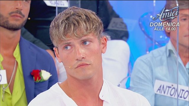 Ciprian e le critiche - Uomini e donne Clip | Witty TV