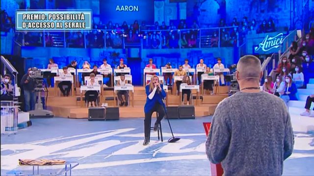 Aaron Human 29 gennaio - Amici Clip | Witty TV