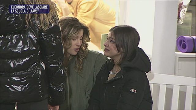 Eleonora saluta i compagni 30 gennaio - Amici Clip | Witty TV