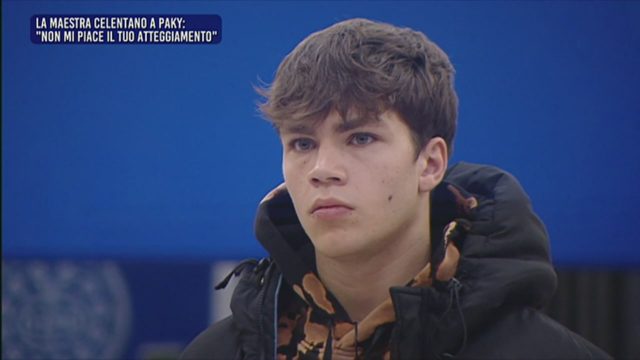 Paky e la ramanzina della maestra Celentano 9 febbraio - Amici Clip ...