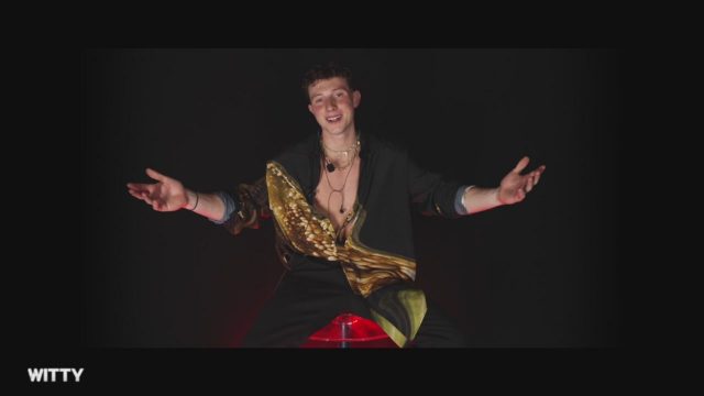 Le prime parole di Wax - Witty TV