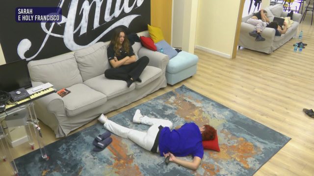 Sarah e Holy Francisco: amici come prima 13 ottobre - Amici Clip | Witty TV