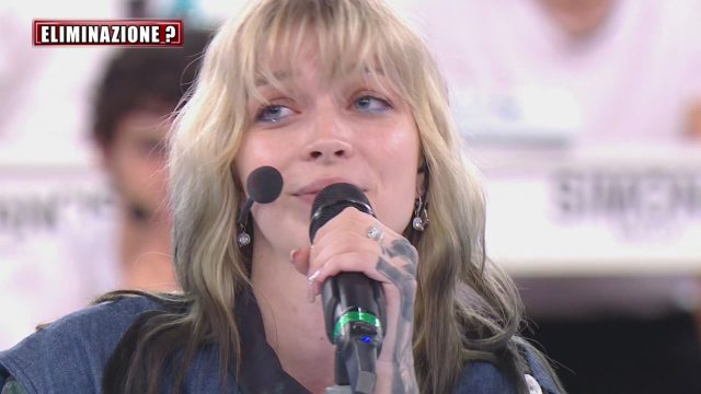 Mew Anche fragile 15 ottobre - Amici Clip | Witty TV