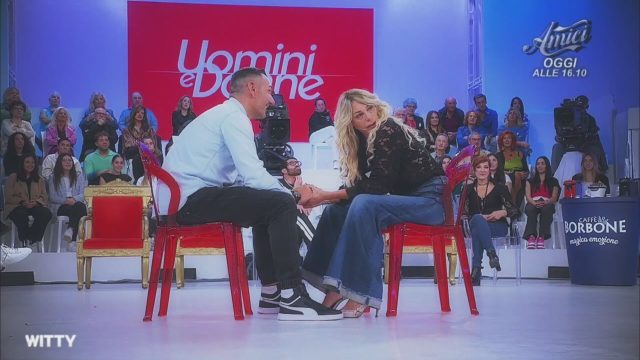 Anticipazioni Uomini e Donne – Puntata del 25 Ottobre - Witty TV