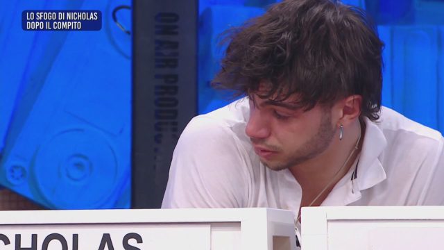 Nicholas dopo il compito 14 novembre - Amici Clip | Witty TV