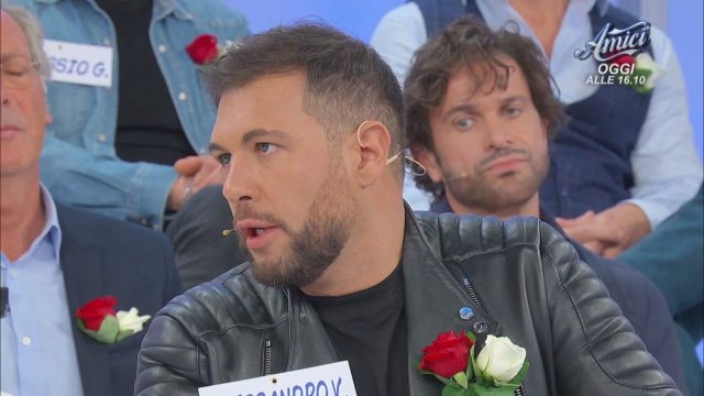 Alessandro V.: Sono pronto a rimettermi in gioco! - Uomini e donne Clip ...