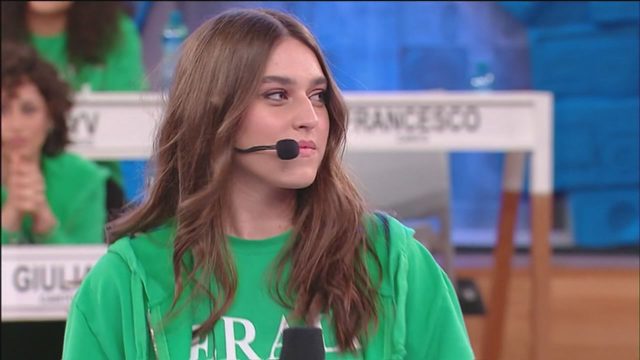 Gaia Sfida a squadre 22 febbraio - Amici Clip | Witty TV