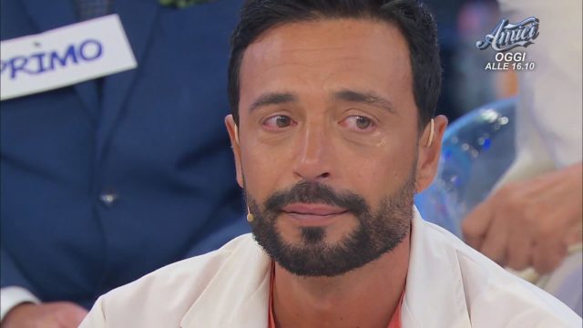 Armando: Sto male! Rivoglio quello che ho perso! - Uomini e donne Clip ...