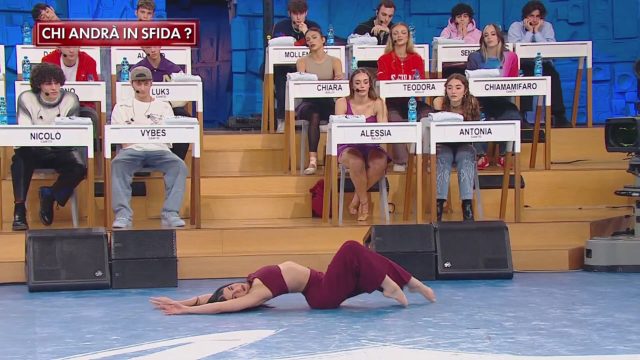 Francesca Stand by me 15 dicembre - Amici Clip | Witty TV