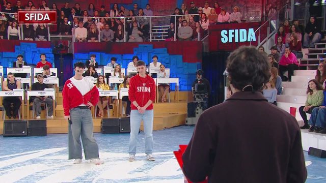 TRIGNO vs Nicolò: la sfida 10 febbraio - Amici Clip | Witty TV