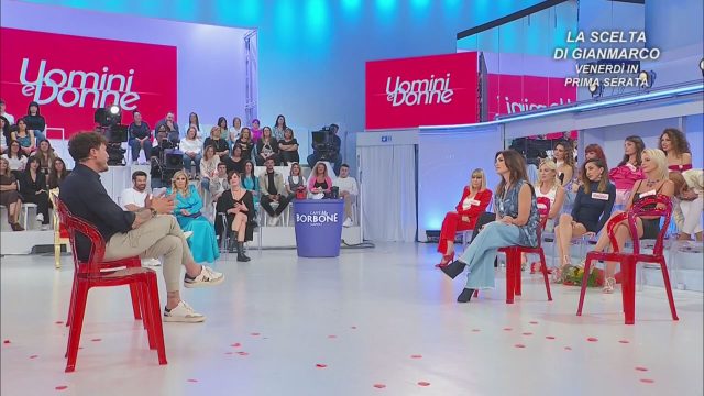 Barbara e Ruggiero raccontano - Uomini e donne Clip | Witty TV