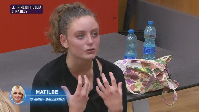 Le prime difficoltà di Matilde 1 ottobre - Amici Clip | Witty TV