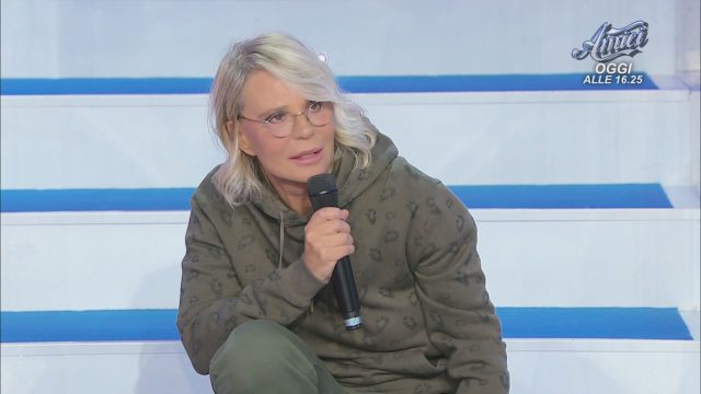 Maria: Guido, sei interessato a Federica? - Uomini e donne Clip | Witty TV